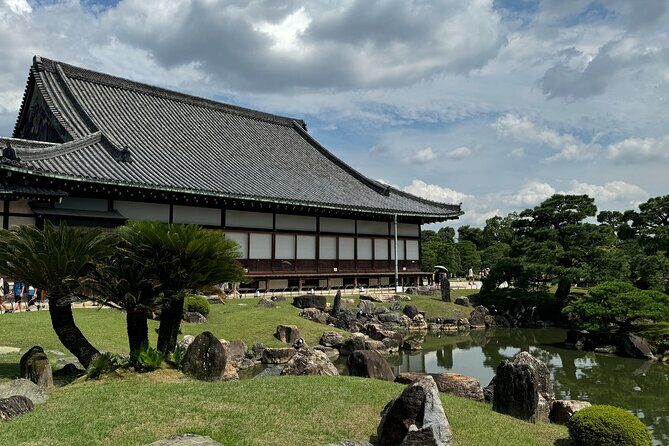 Kyoto: Nijo Castle, Noble Architecture and Gardens Guided Tour - What the Tour Includes and What It Doesn’t