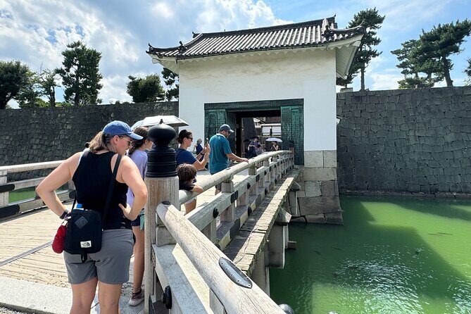 Kyoto: Nijo Castle, Noble Architecture and Gardens Guided Tour - Authenticity and Attention to Detail
