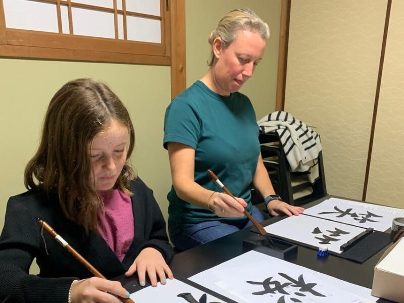 Kyoto Ninenzaka : Japanese Calligraphy Class in Townhouse - Is It Worth the Price?