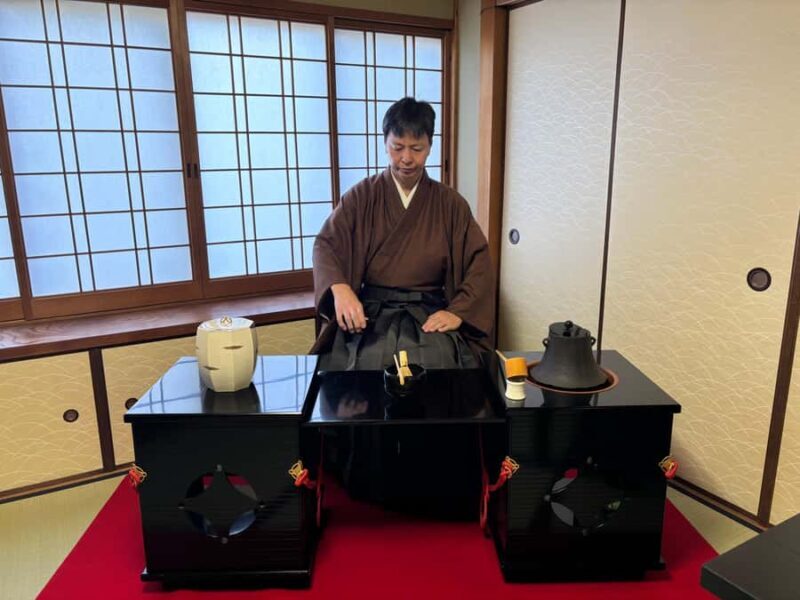 Kyoto Ninenzaka: Tea Ceremony in Old Townhouse with Chairs - An In-Depth Look at the Kyoto Ninenzaka Tea Ceremony