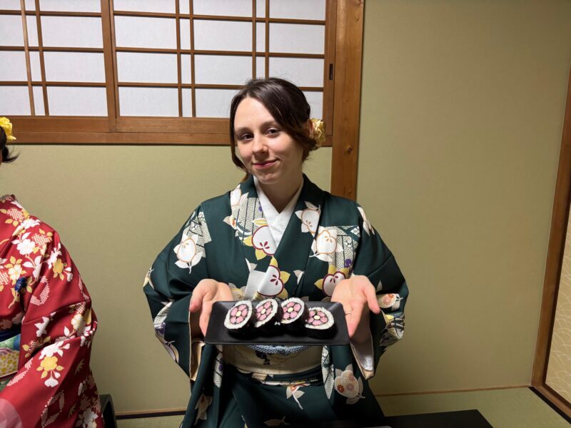 Kyoto Ninenzaka: The Art of Kazarimaki Sushi Rolls Class - Who Is This Experience Best For?