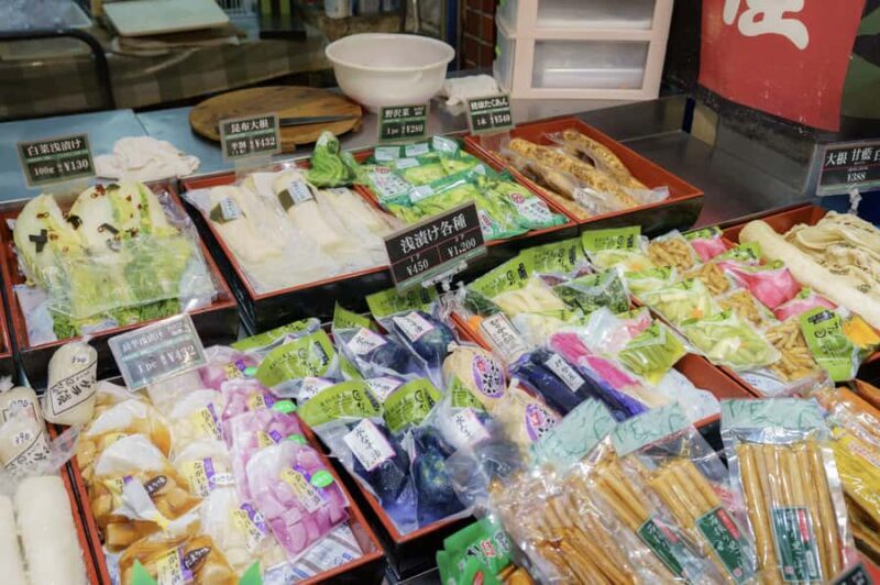 Kyoto: Nishiki Market Food Tour - 7 Tastings - Authenticity and Genuine Experiences