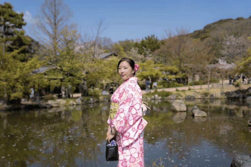 Kyoto Portrait Tour with a Professional Photographer - Key Points