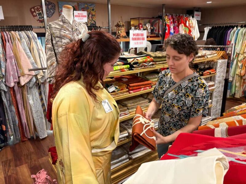 Kyoto: Private Kimono Shopping tour & Kimono Dressing Lesson - What to Expect from This Kyoto Kimono Experience