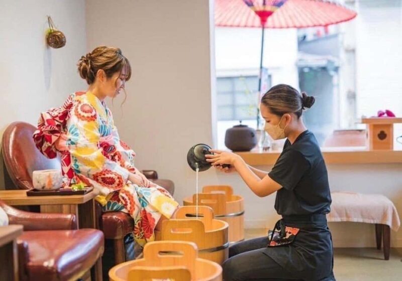Kyoto: Private Licensed Guided Walking Tour with Foot Spa - An In-Depth Look at the Tour Experience