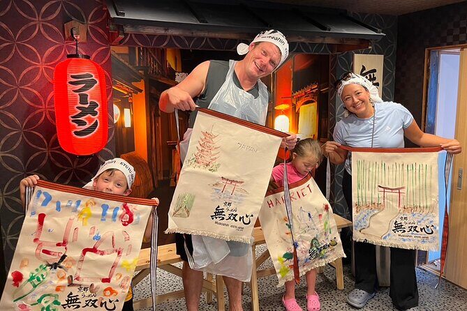 Kyoto Ramen Apron Painting and Michelin Cooking Class - Key Points