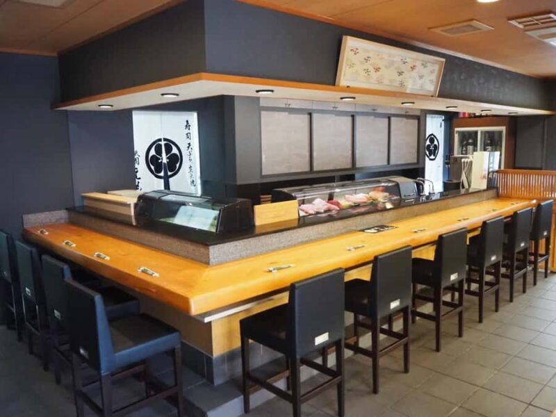 Kyoto Sushi Making & Matcha Tea Experience with a Local Chef - Key Points