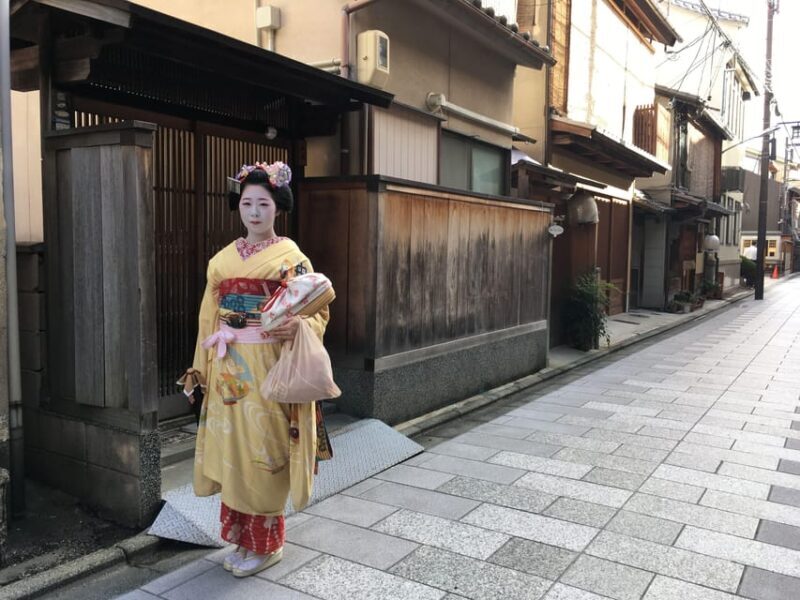 Kyoto: The Geisha Districts of Kyoto Walking Tour - The Value of the Experience