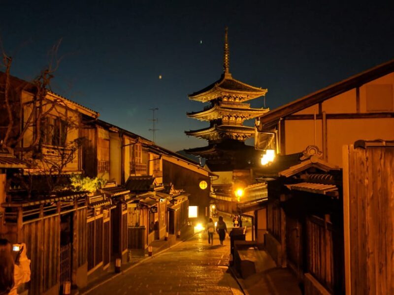 Kyoto: The Geisha Districts of Kyoto Walking Tour - Practical Details for Travelers
