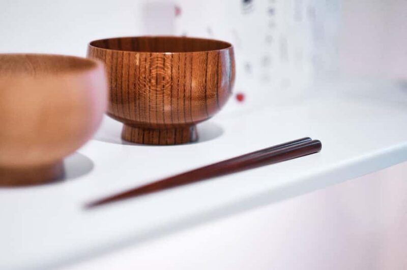 Kyoto: Urushi Lacquer Factory Tour with Chopstick Workshop - Key Points