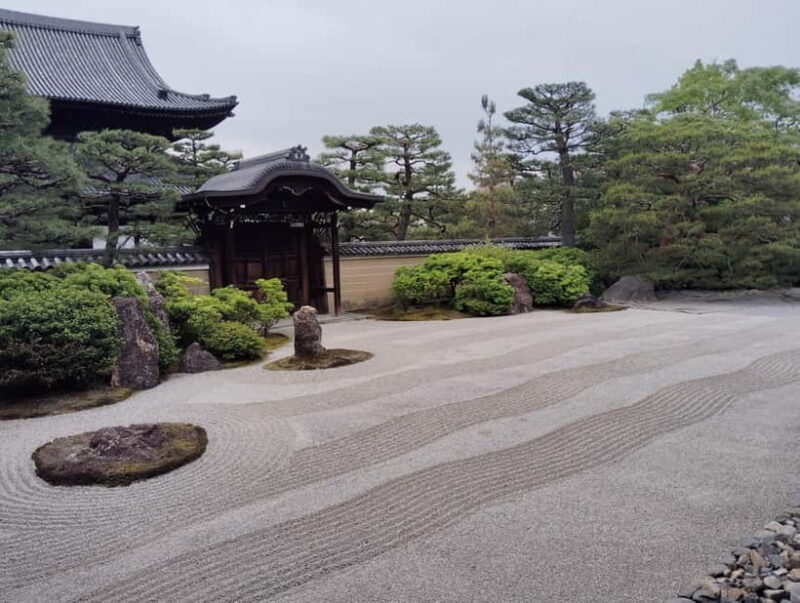 Kyoto: Zen and Art at Tranquil Kennin-ji Temple - FAQ