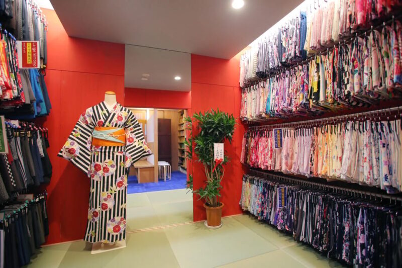 Kyoto:Kiyomizu-dera Temple Rent a kimono and ride a rickshaw - The Rickshaw Route and Experience