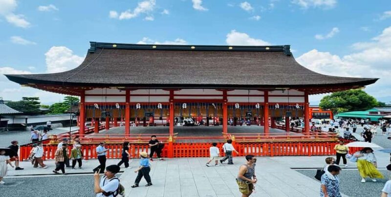 Kyoto:Private Guided Tour on Luxury Vehicle with photography - Key Points