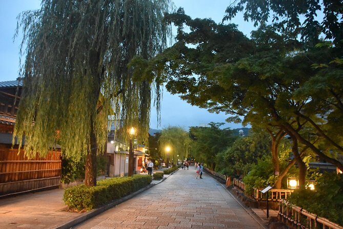 Kyotos Exclusive Private Gourmet Night with Local - Who Will Love This Tour?