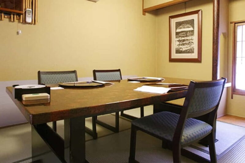 Kyoto:Seasonal Kaiseki Reservation at Hanasaki Nishiki - An Introduction to Hanasaki Nishiki’s Kaiseki Experience