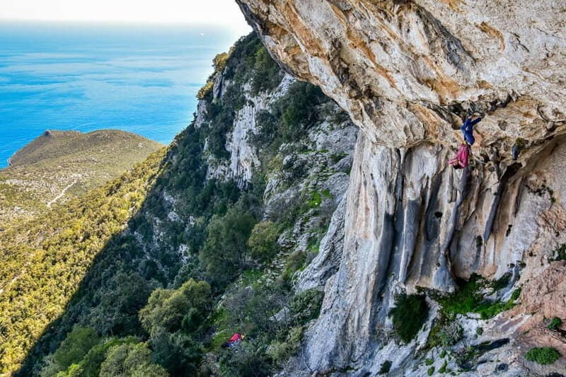 Kyparissi: Climbing Coaching and Technique on Stalactites - Key Points