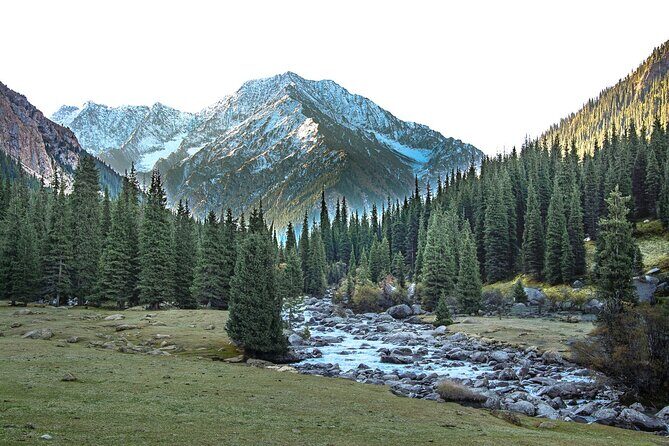 Kyrgyzstan Highland Lakes and Yurt Camps Adventure Trip - Who Is This Tour Best For?