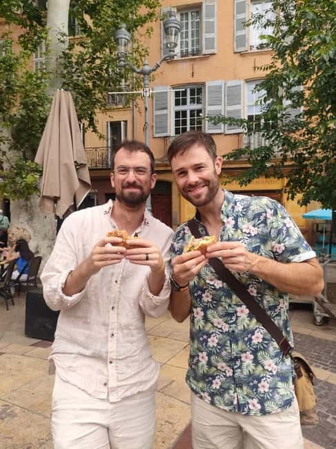 La Balade Gourmande - Explore Aix-en-Provence by night with Thomas - The Value of the Tour