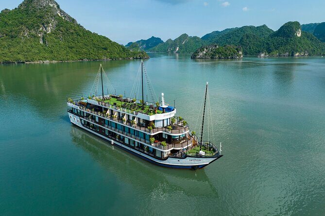 La Casta Cruises 2-day Explore Halong and Lan Ha Bay from Hanoi - Key Points