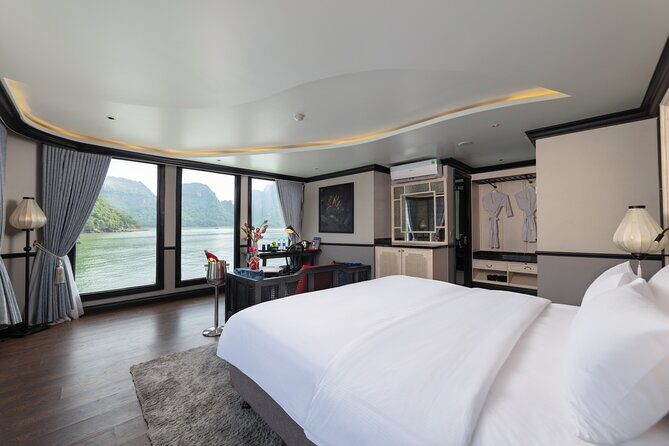 La Casta Cruises 3-day Explore Halong and Lan Ha Bay from Hanoi - What Travelers Love About La Casta Cruises