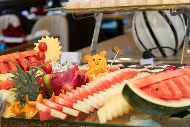 La Casta Luxury Cruise Day Tour with Pickup Around Halong Area - Return and Reflection: A Graceful Exit