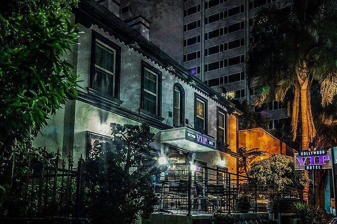 LA Ghosts Boos and Booze Haunted Pub Crawl - Who Will Enjoy This Tour Most?