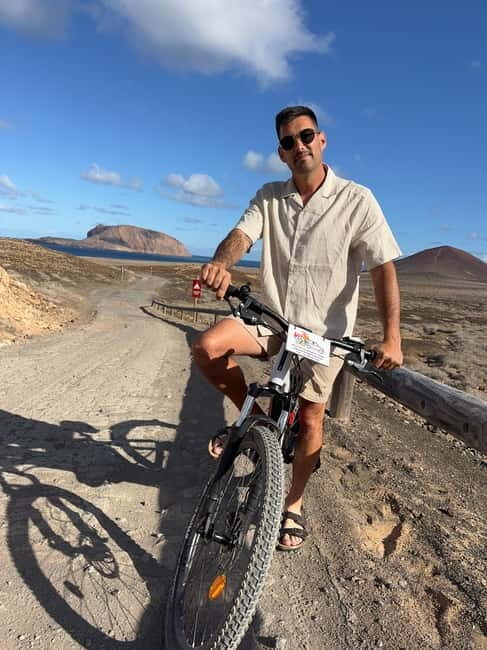 LA GRACIOSA: Bike rental MOUNTAIN BIKES - What the Reviews Say