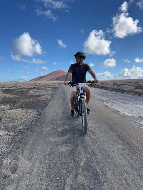 La Graciosa: Rent your ELECTRIC BIKE and explore the island at your own pace. - Frequently Asked Questions