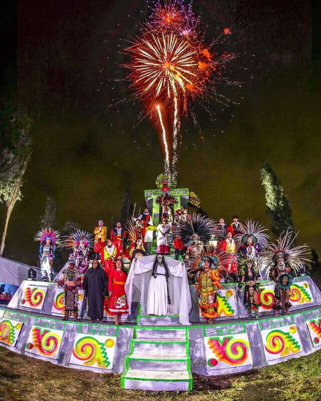 La Llorona, Live Show in the Canals of Xochimilco. - An Overview of La Llorona in Xochimilco