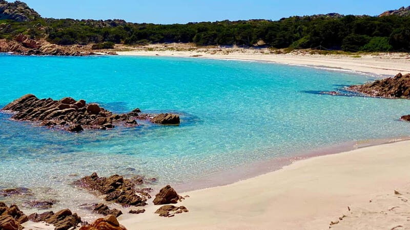 La Maddalena Arcipelago: Sailing boat tour with lunch - FAQ