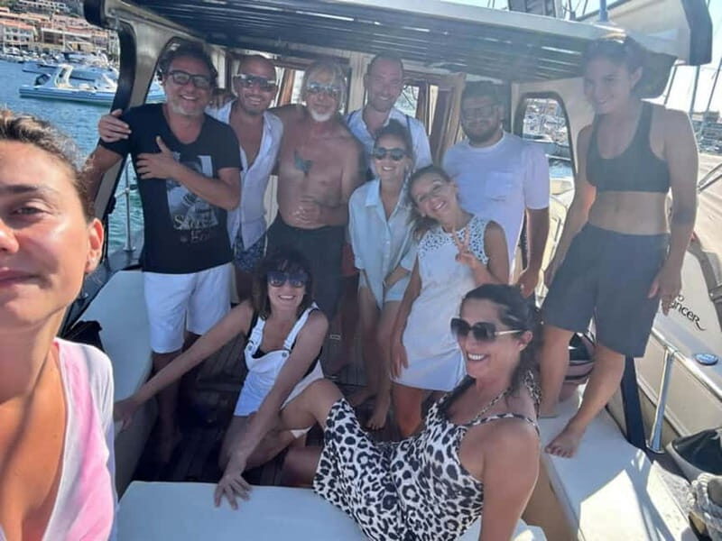 La Maddalena boat tour with lunch and drinks included - Introduction