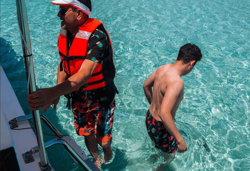 La Paz: Boat ride to Espiritu Santo island and sloop - The Experience in Detail