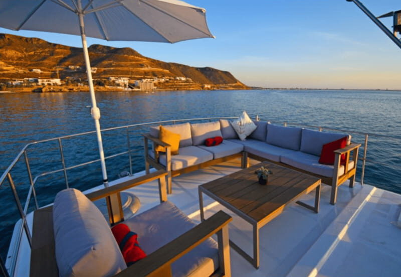 La Paz: Deluxe Yacht Adventure with Paddleboarding - The Value