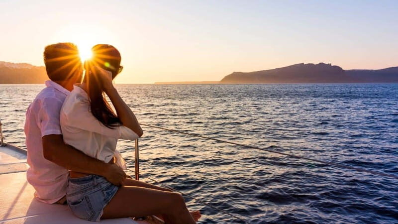 La Paz: Private Sunset Cruise W/ Snorkeling & Seafront View - Key Points