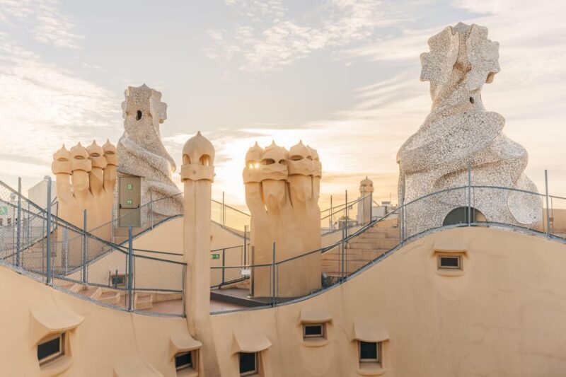 La Pedrera Premium: Exclusive Tour with Cava & Stunning View - The Practical Side: What to Know Before Booking