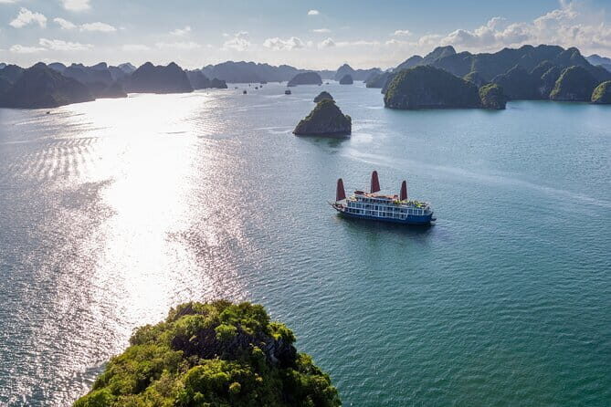 La Pinta Cruise 2 Day Explore Halong and Lan Ha Bay from Hanoi - Who Is This Tour Best For?