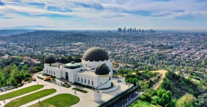 LA: Private Getty Center to Griffith Observatory Guided Tour - Key Points