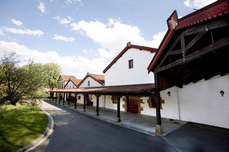 La Rioja: Guided visit to CVNE Winery and wine tasting - Key Points