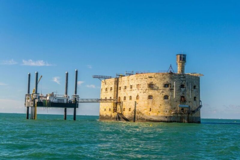 La Rochelle: Private custom tour with a local guide - An In-Depth Look at Your La Rochelle Experience