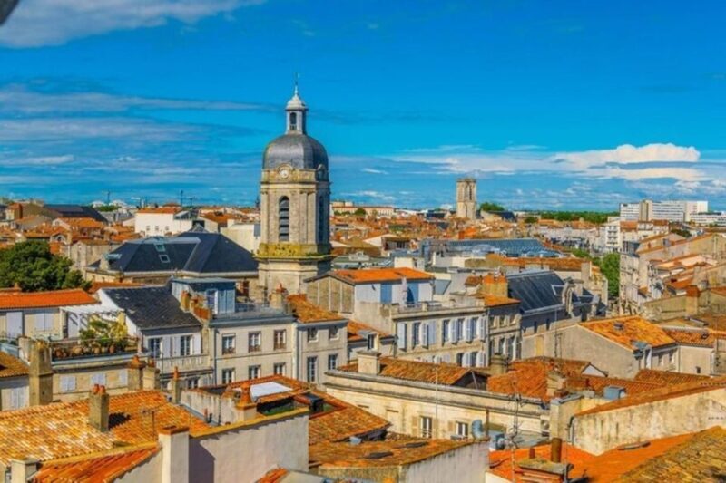 La Rochelle : Private Custom Walking Tour With a Local Guide - Why Choose a Private, Custom Tour?