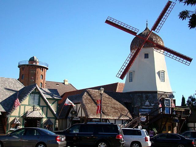 LA: San Francisco, Yosemite, Vegas & Hoover Dam 5-Day Tour - Day-by-Day Breakdown