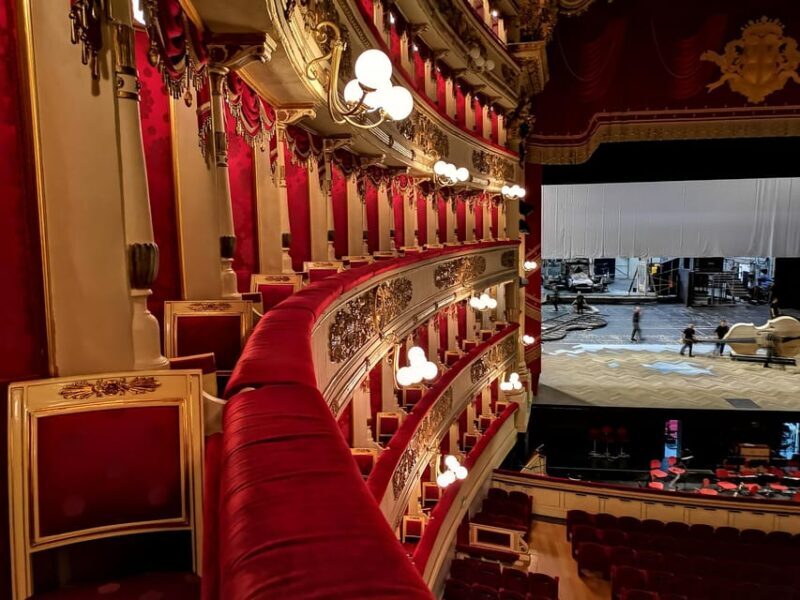 La Scala's Grand History & Architecture: A Guided Tour - The Legacy of Legendary Artists and Performances