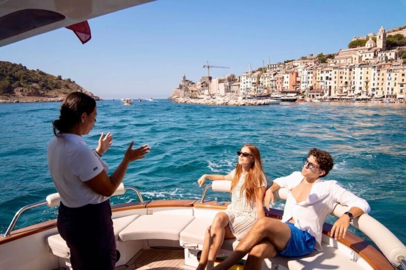 La Spezia: Cinque Terre Boat Tour with Snacks and Drinks - Detailed Breakdown of the Itinerary