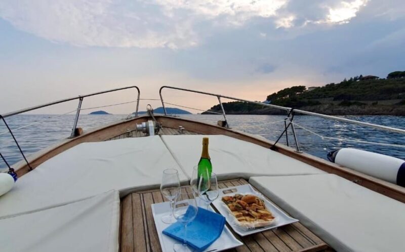La Spezia: Cinque Terre, Portovenere, Golfo dei Poeti Cruise - Swimming Breaks at Key Spots