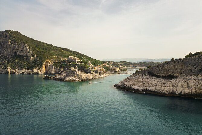 La Spezia: Cinque Terre Tour with Lunch on Board 8 hours - FAQ