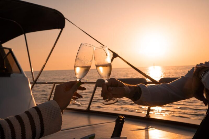 La Spezia: Gulf of Poets Sunset Boat Tour with Drinks - An In-Depth Look at the La Spezia Gulf of Poets Sunset Tour