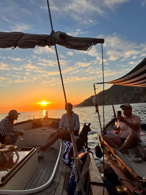 La Spezia: Sunset Boat Tour with Aperitif - Pricing and Value