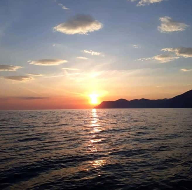 La Spezia: Sunset with aperitivo in Golfo dei Poeti 3 hours - A Thorough Breakdown of the Itinerary