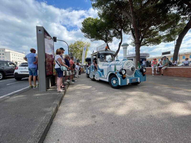 La Spezia: tour HOP ON HOP OFF con trenino e guida turistica - The Sum Up