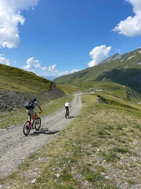 La Thuile: E-Bike ride to Discover Chaz Dura & Lake Verney - Key Points